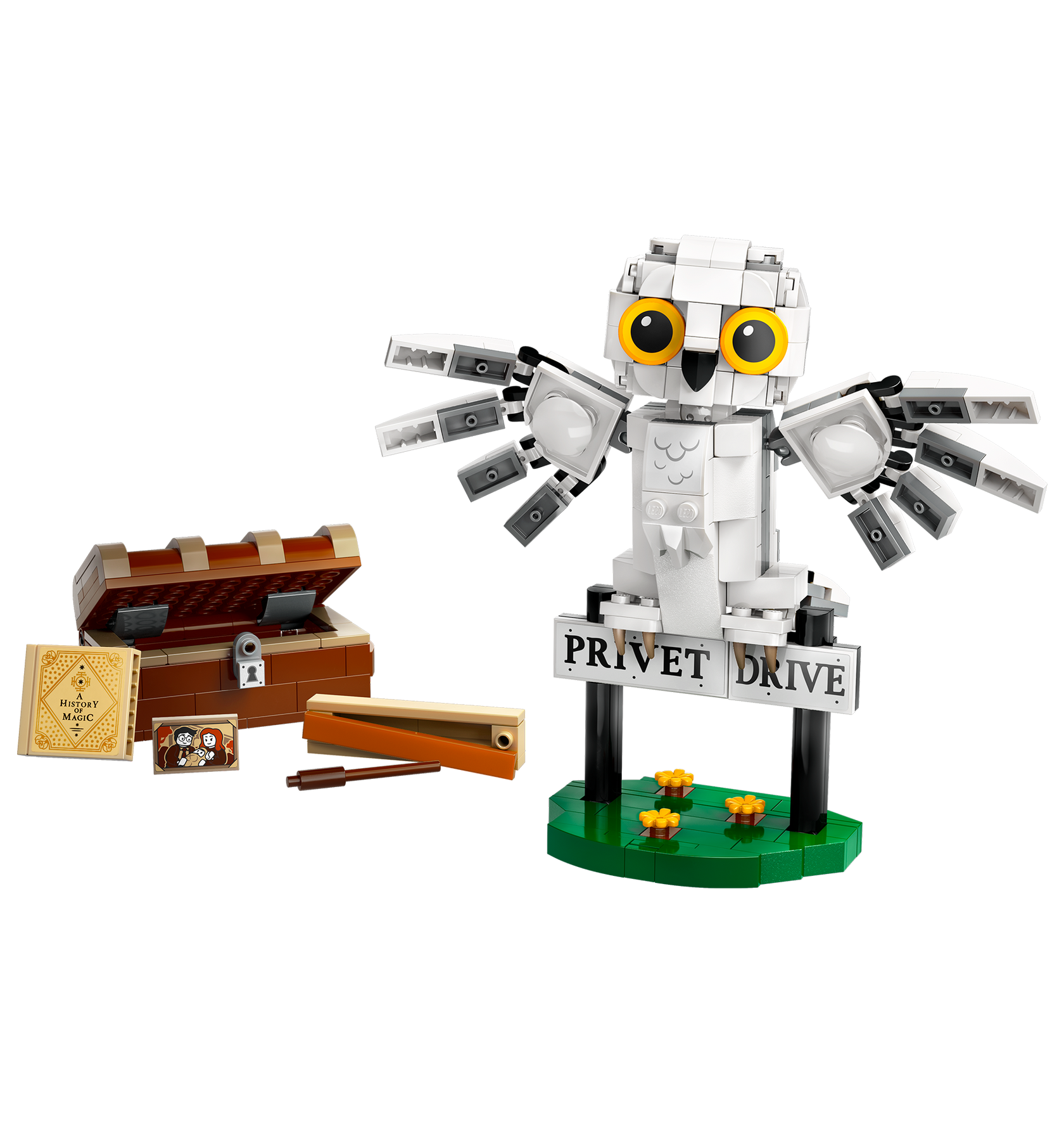 Hedwig at 4 Privet Drive LEGO | Harry Potter Shop UK